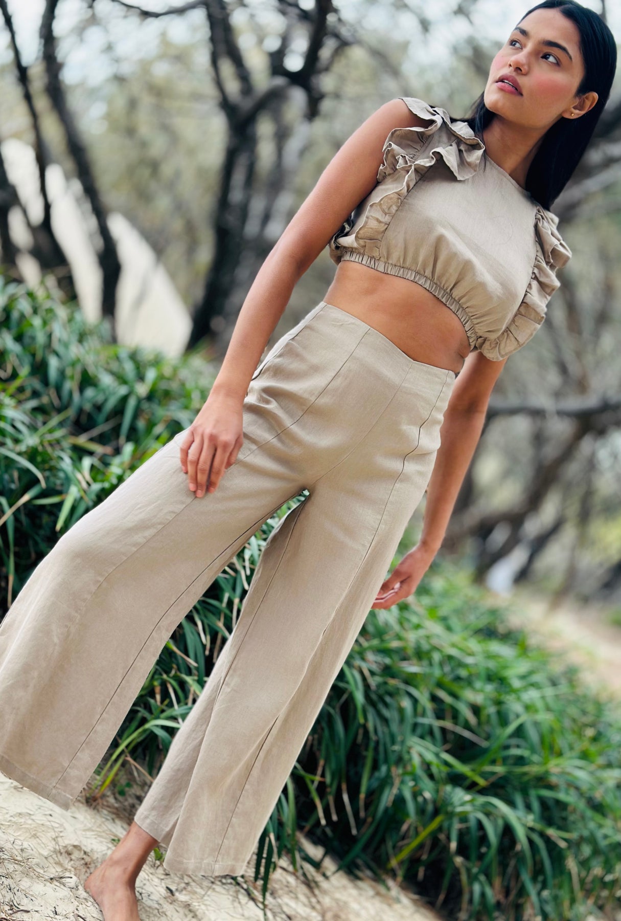 Clothing – Palm Bee